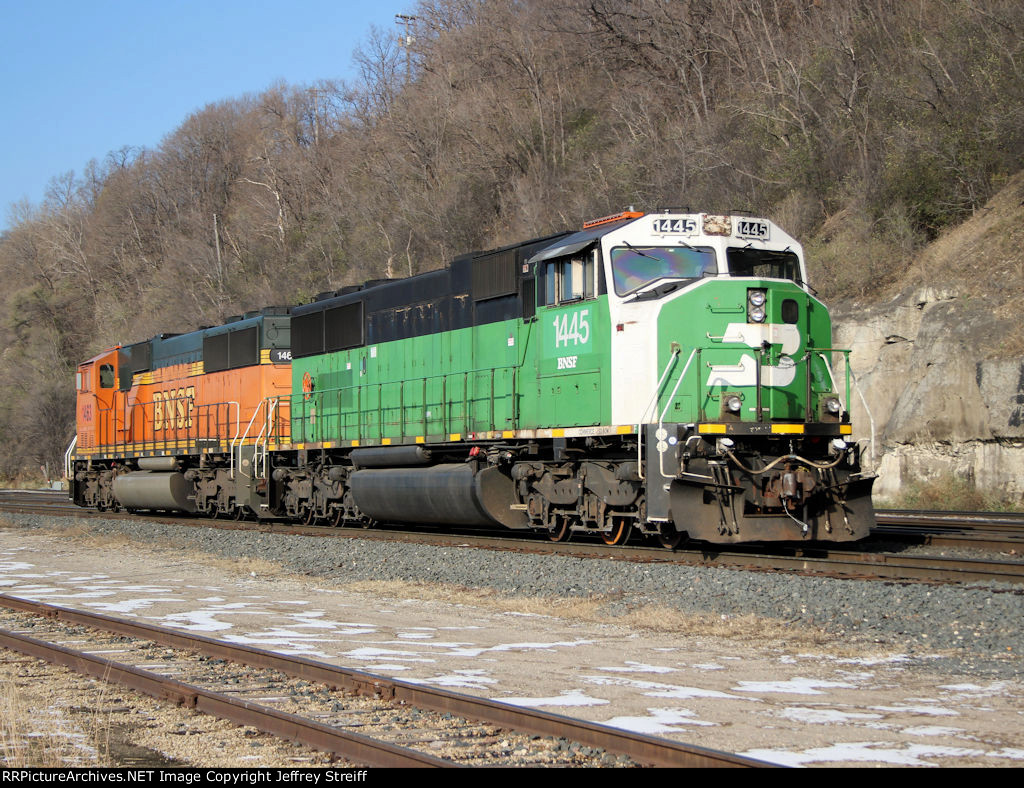 BNSF 1445